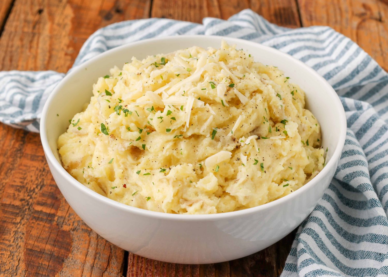 White Cheddar Mashed Potatoes - Vegetable Recipes